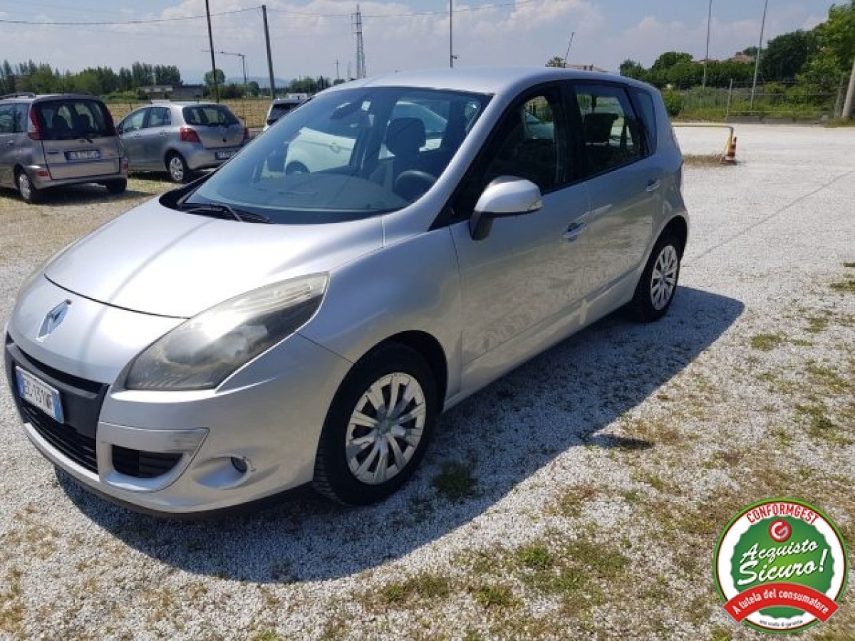 RENAULT Scénic 3ª serie Scénic 1.5 dCi 110CV Dynamique