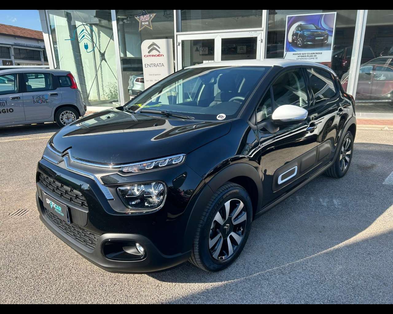 Citroen C31.2 PureTech Shine