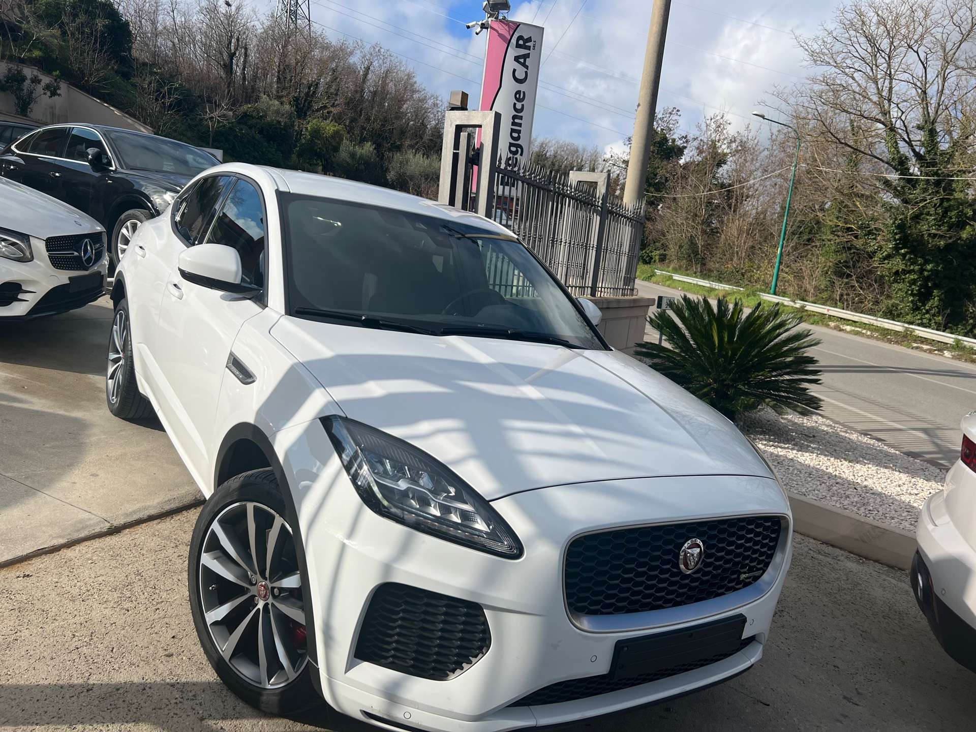 Jaguar E-Pace2.0 i4 R-Dynamic HSE awd 249cv auto my19