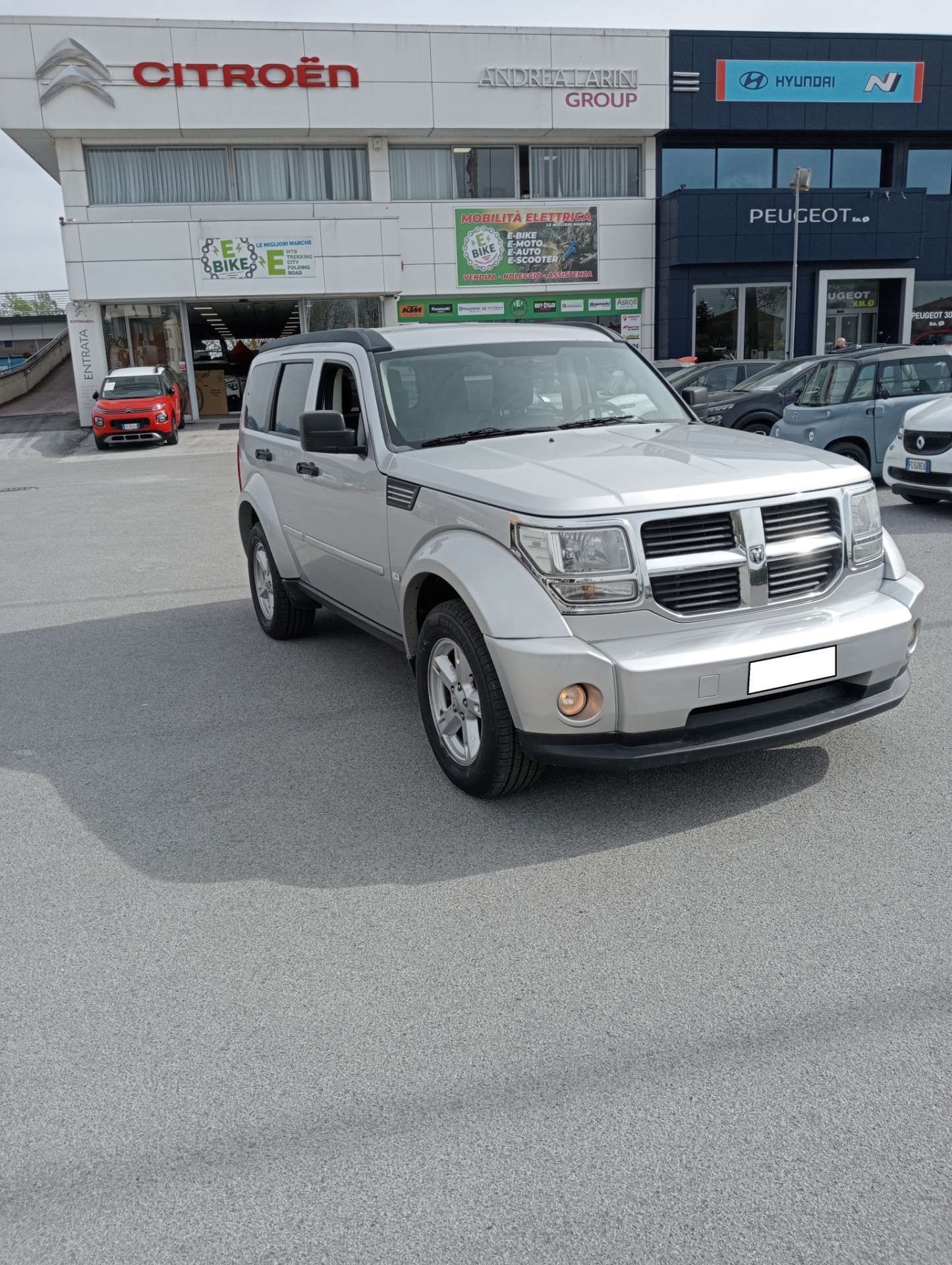 Dodge Nitro2.8 CRD SE 4WD