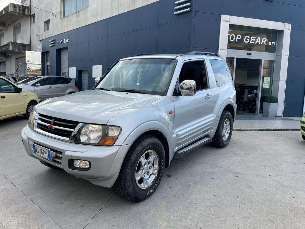 Mitsubishi PajeroPAJERO-3-P-3.2-TDI GLS-AUTOMATICO