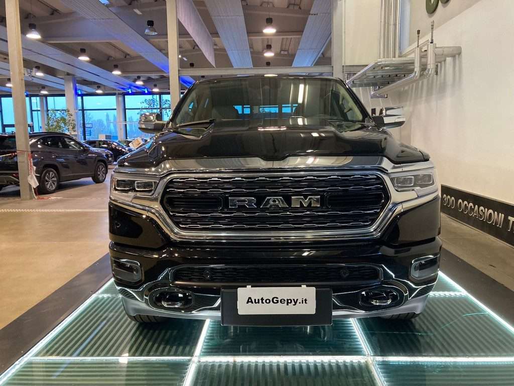 RAM 1500limited 10th anniversary edition+iva