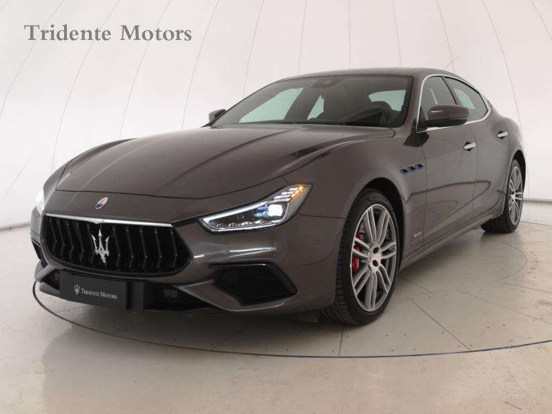 Maserati Ghibli2.0 hybrid Gransport 330cv auto