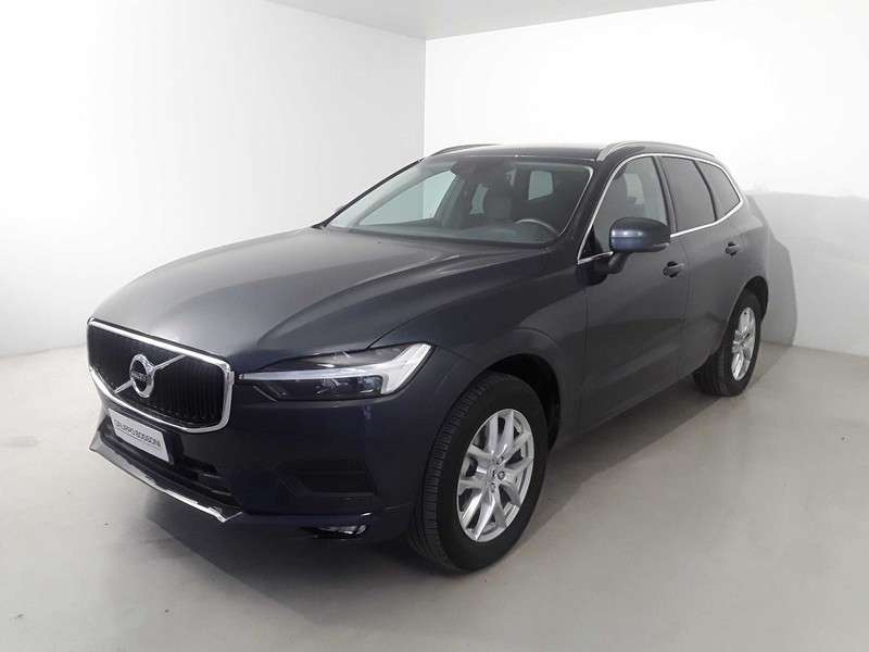 Volvo XC602.0 b4 momentum pro awd auto