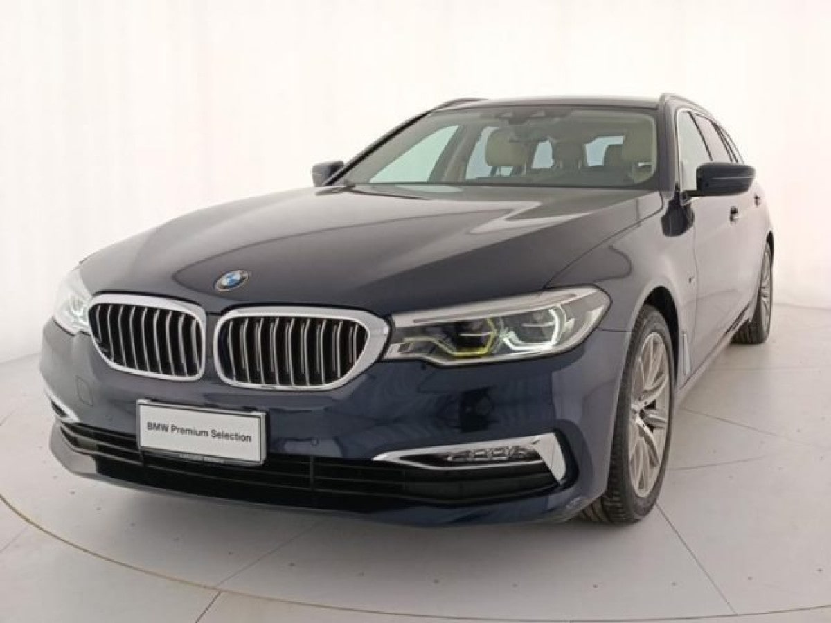 BMW Serie 5(G30/31/F90) 520d Touring Luxury