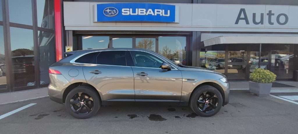 Jaguar F-Pace2.0 D 240 CV AWD aut. R-Sport