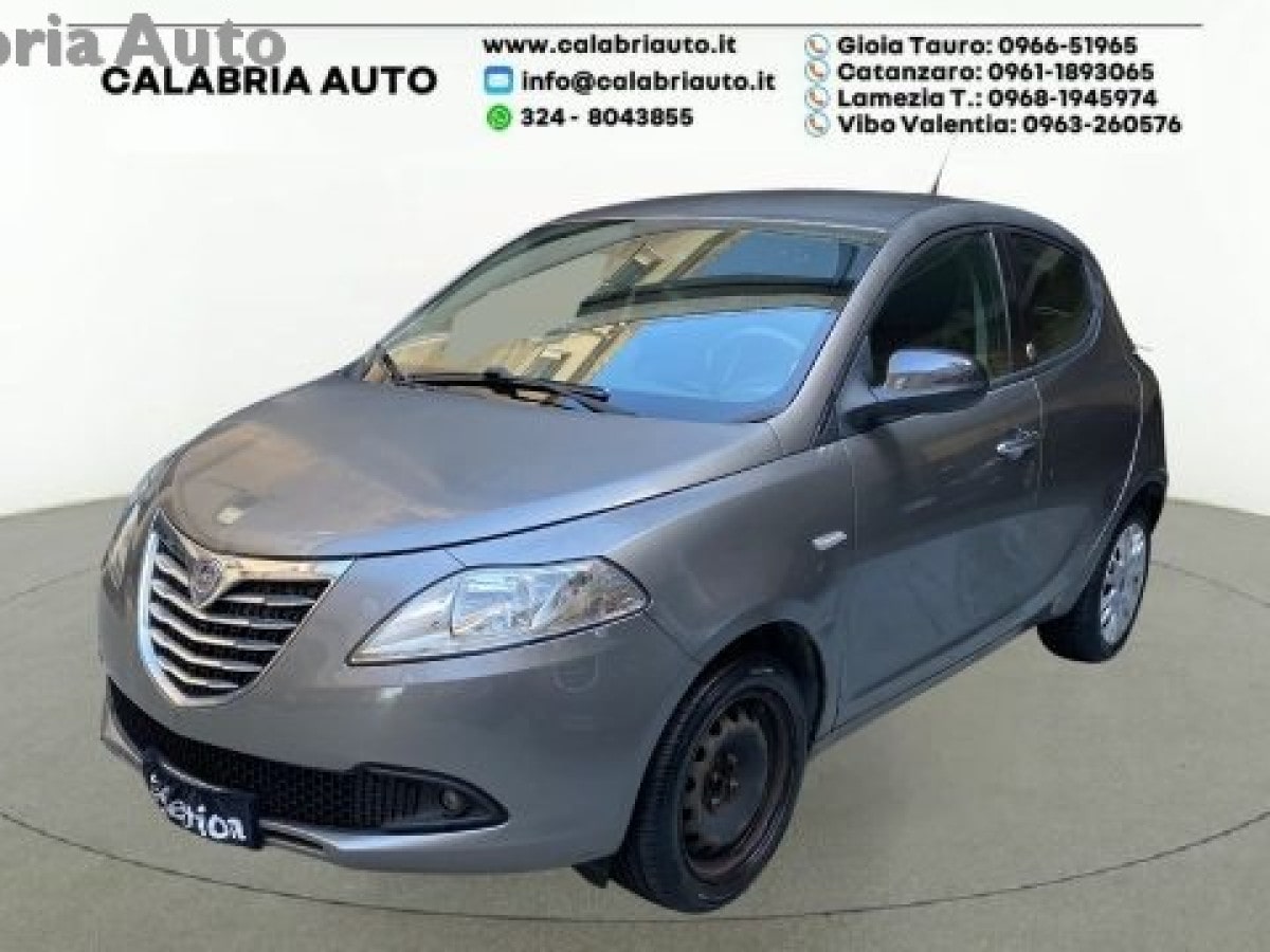 LANCIA Ypsilon 3ª serie Ypsilon 1.2 69 CV 5 porte GPL Ecochic Gold