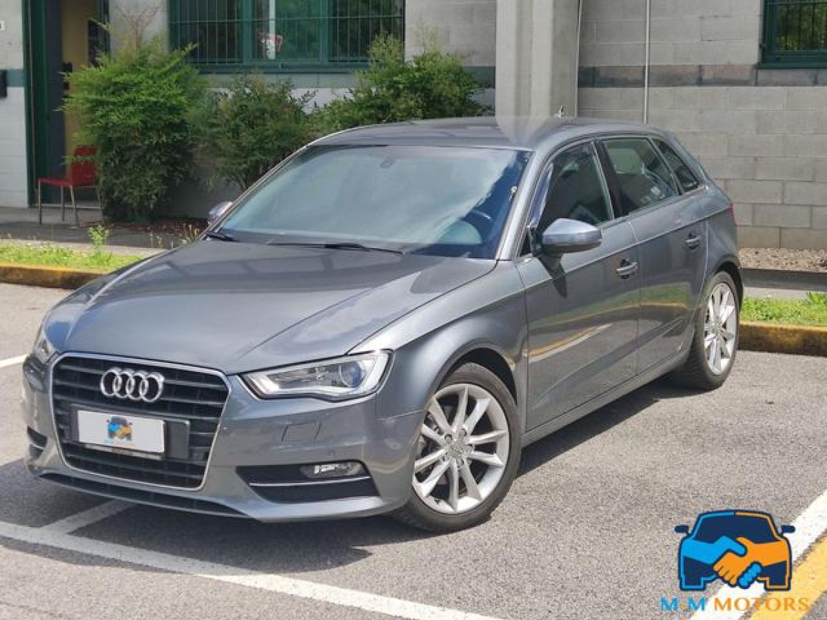 AUDI A3 3ª serie A3 SPB 1.6 TDI Ambition