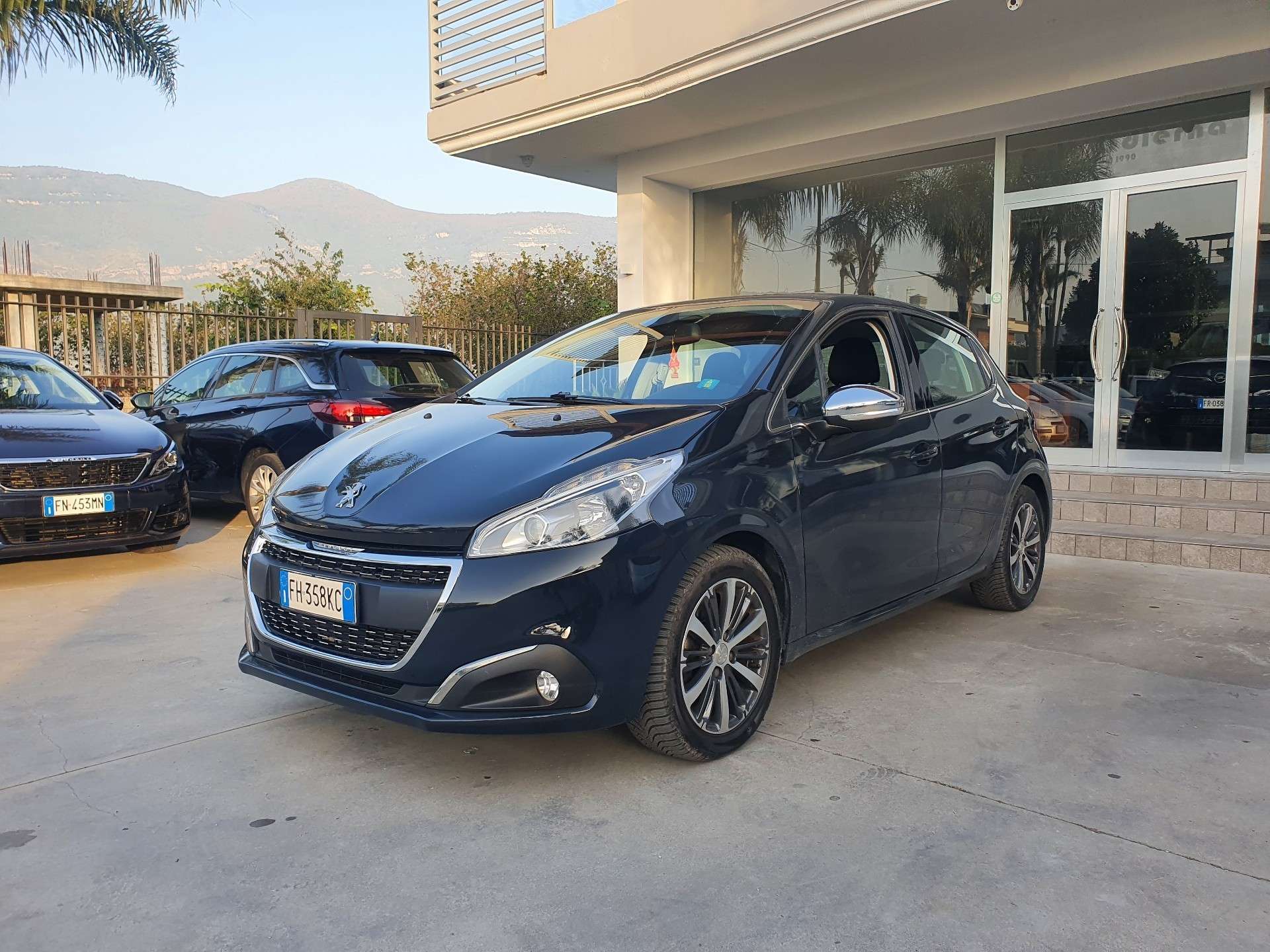 Peugeot 2085p 1.6 bluehdi Allure 75cv