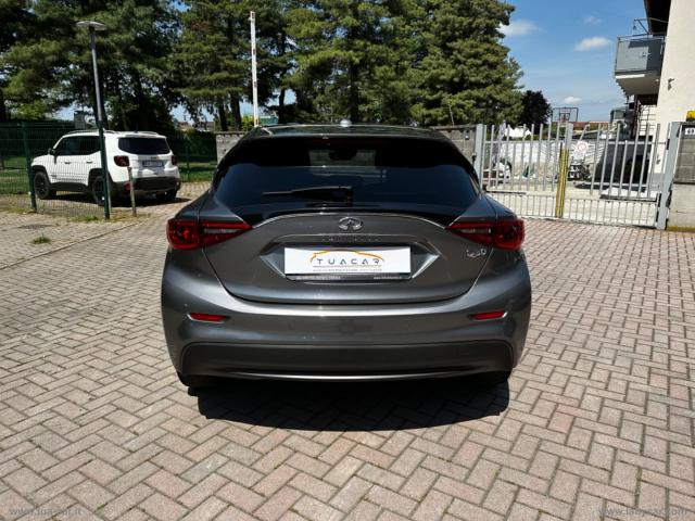 Infiniti q30 1.5d business executive