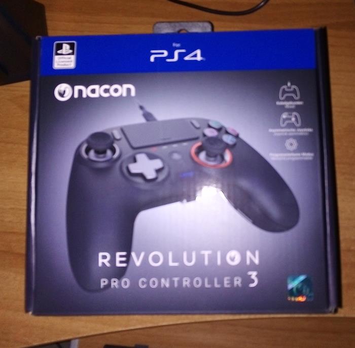 NACON REVOLUTION PRO CONTROLLER 3