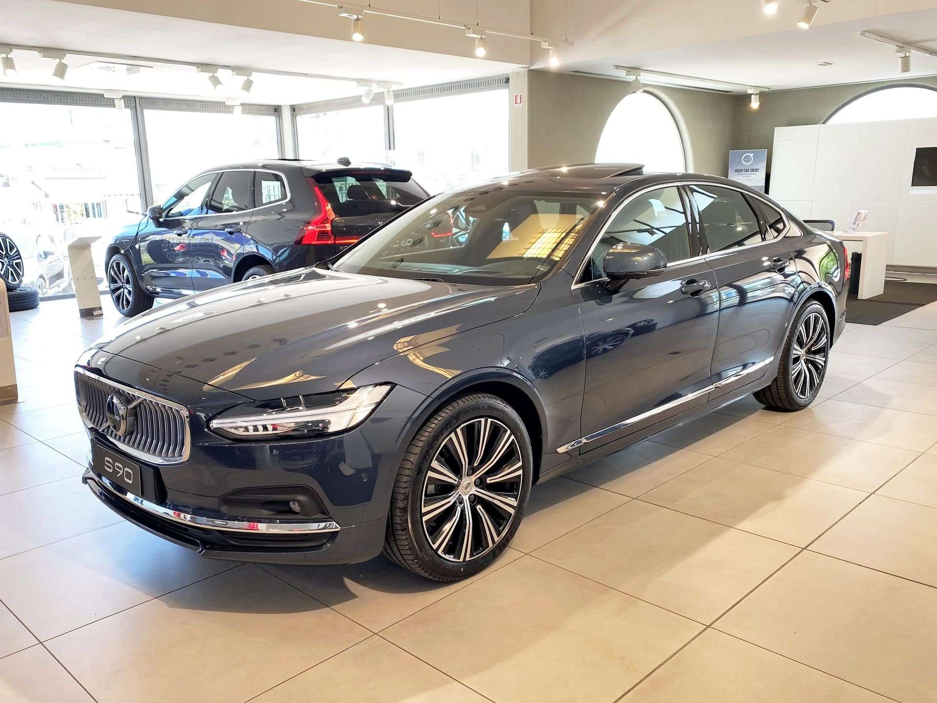 Volvo S90B5 235+14 CV AWD (Diesel) Automatico Ultimate Bri