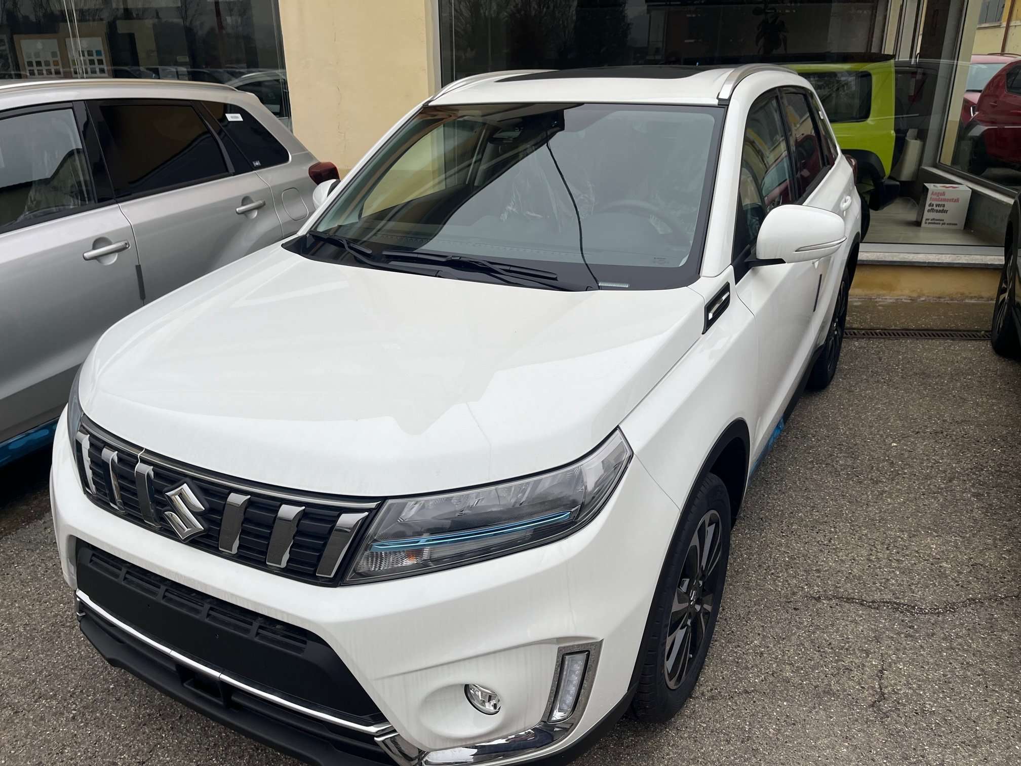 Suzuki Vitara1.5 A/T 4WD FULL HYBRID, NUOVO, SUZUKI DAL 1986