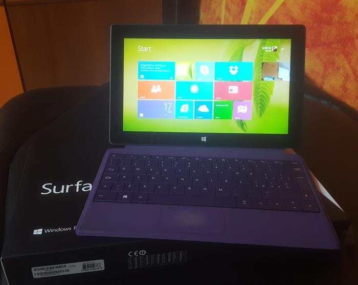 SURFACE WINDOWS RT 64 GB