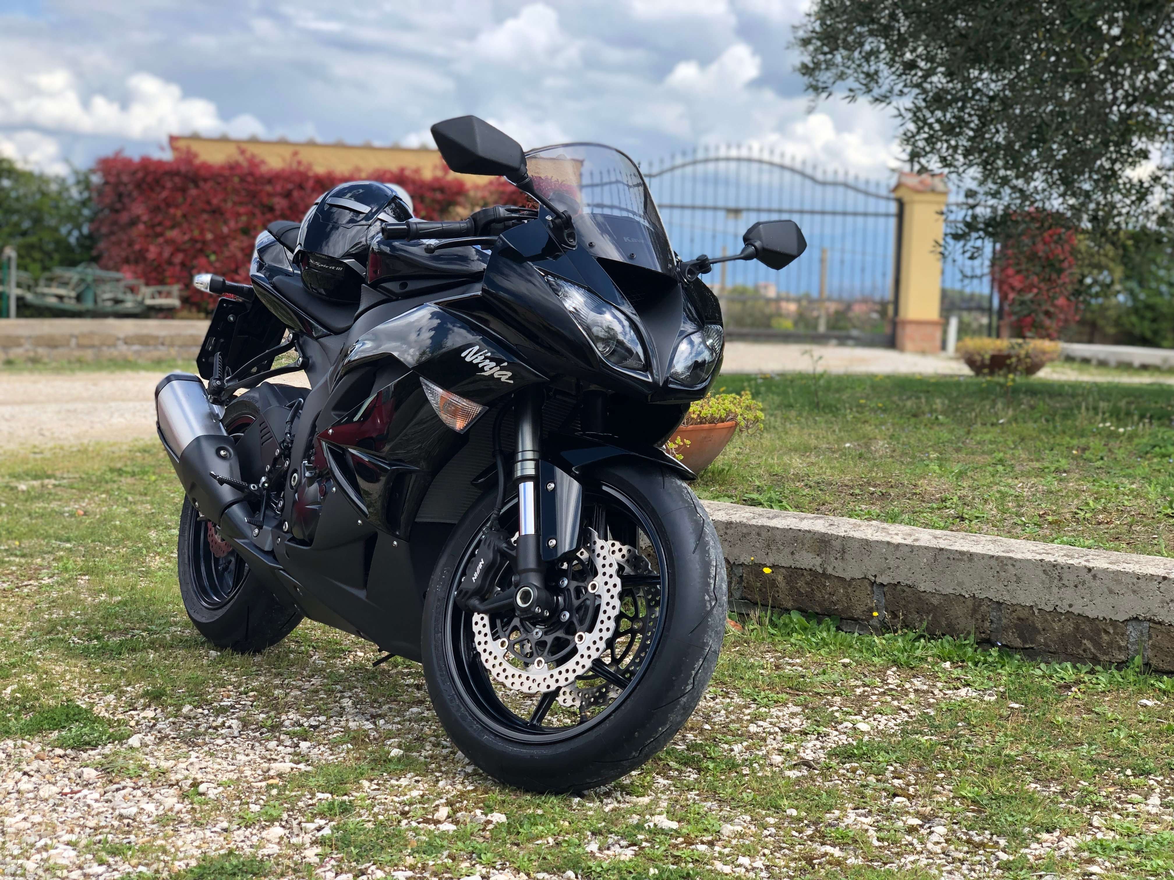 Kawasaki Ninja ZX-6RNinja 600