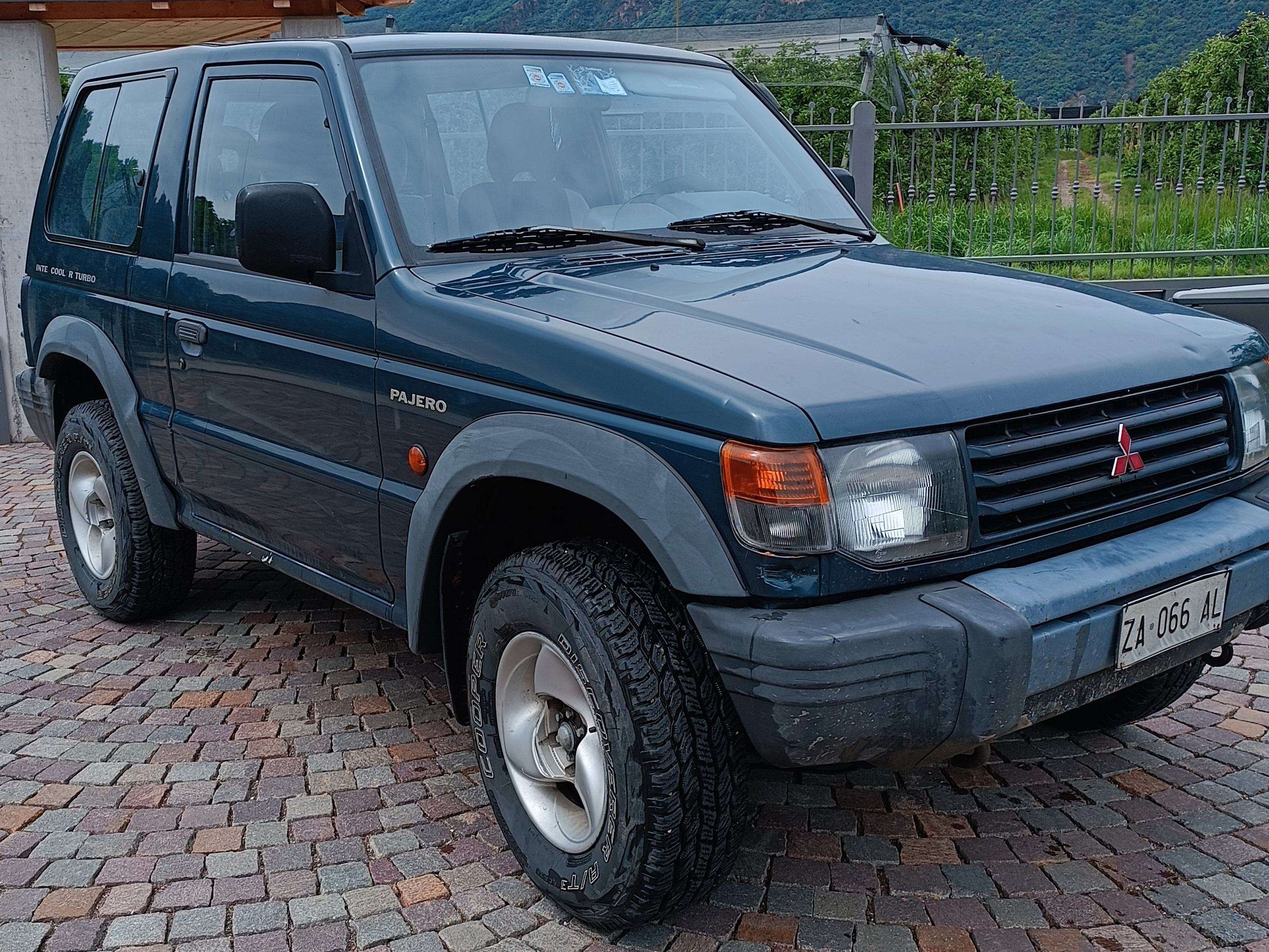 Mitsubishi PajeroPajero II 1991 Metal Top 2.5 tdi GLS