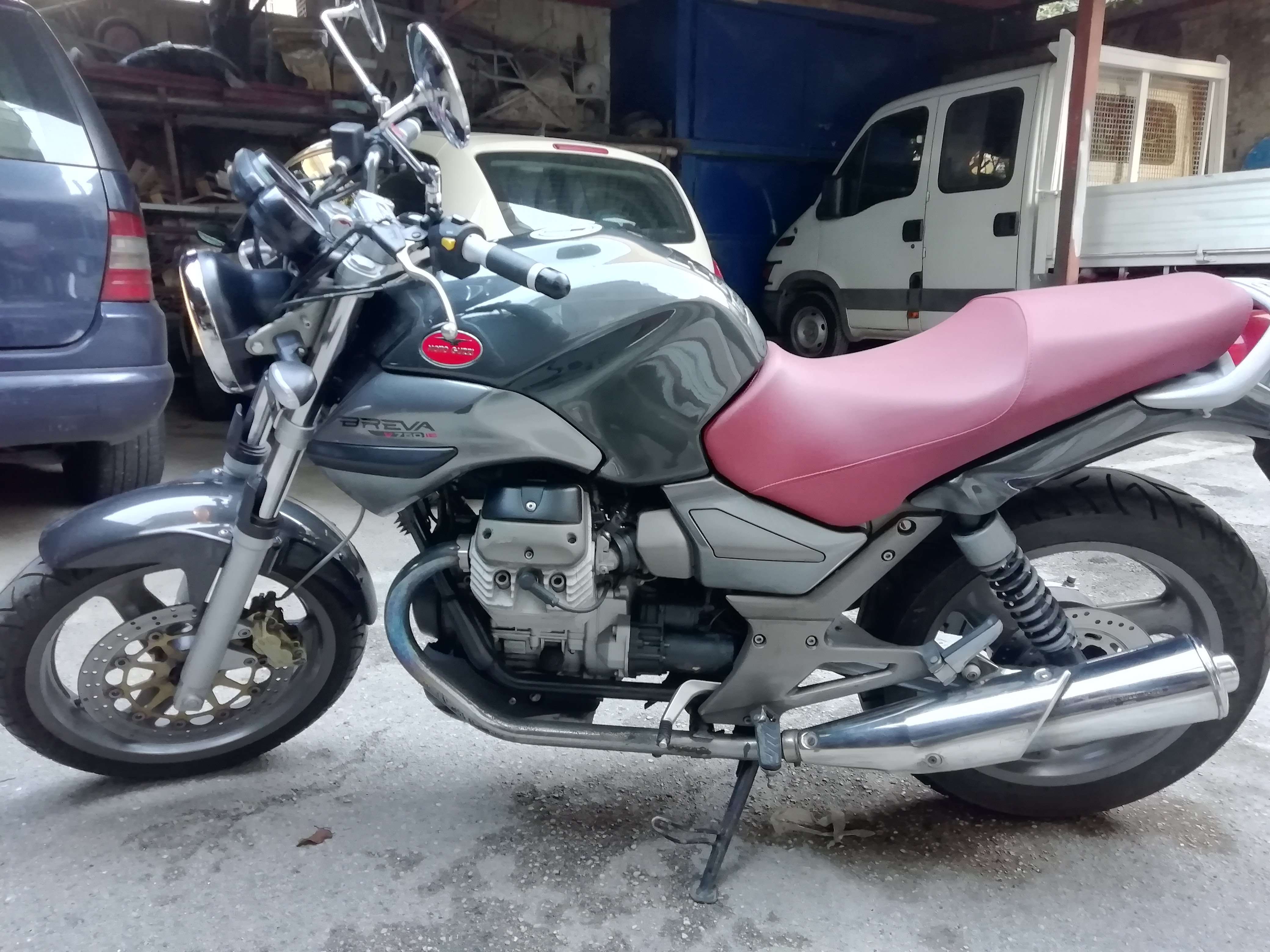 Moto Guzzi Breva 750turismo