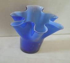 Vaso in vetro di murano blu