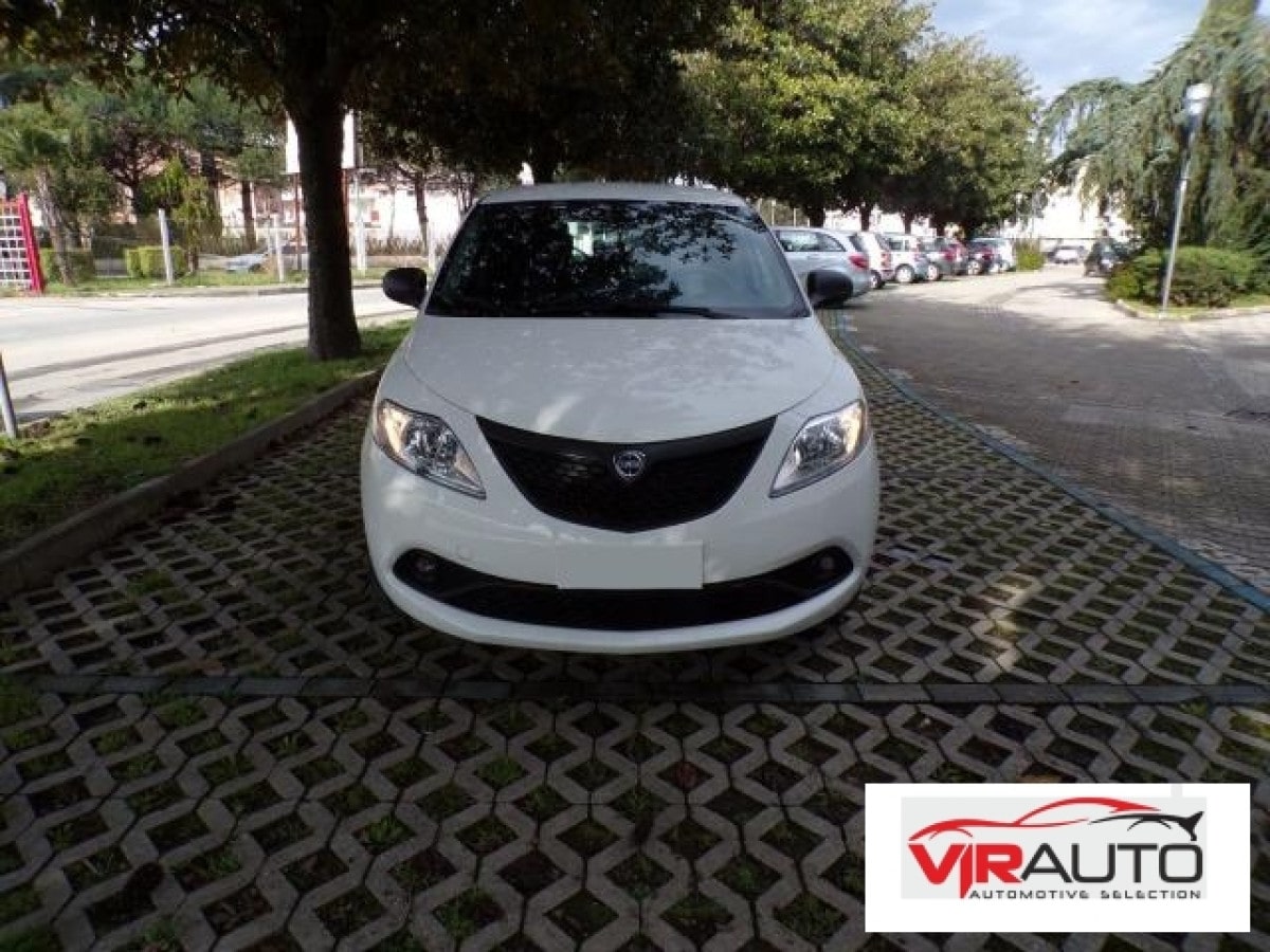 LANCIA Ypsilon 1.2 Platinum ecochic Gpl 69cv my19