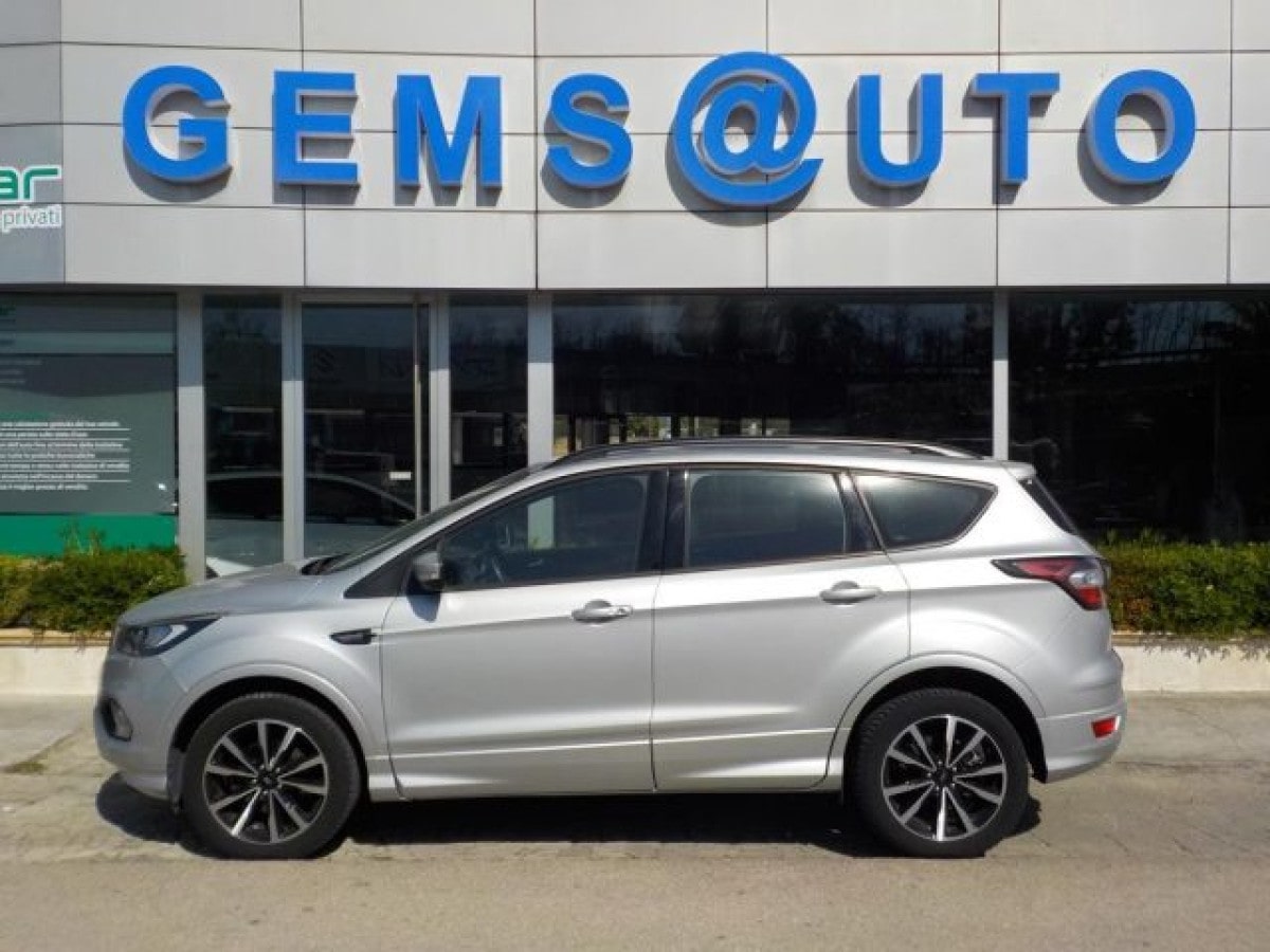 FORD Kuga 2ª serie Kuga 1.5 EcoBoost 120 CV S&S 2WD ST-Line