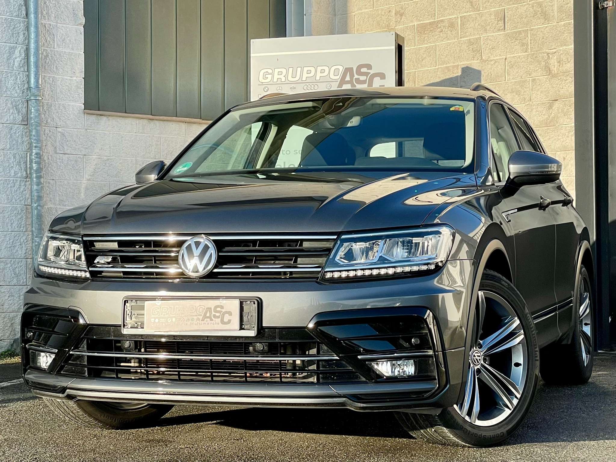 Volkswagen Tiguan2.0 tdi Business 116cv R LINE