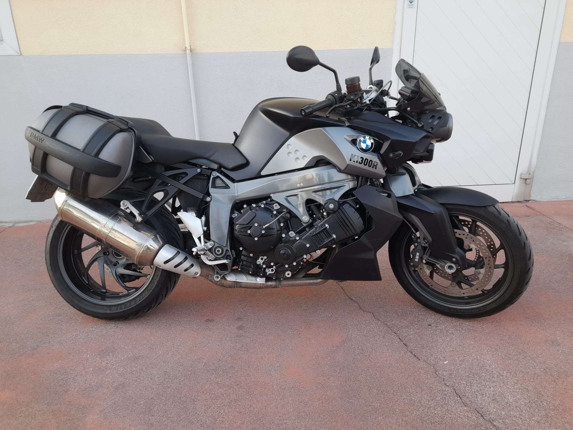 BMW K 1300 RR