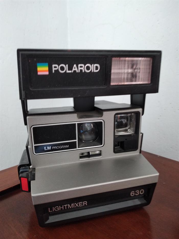 POLAROID