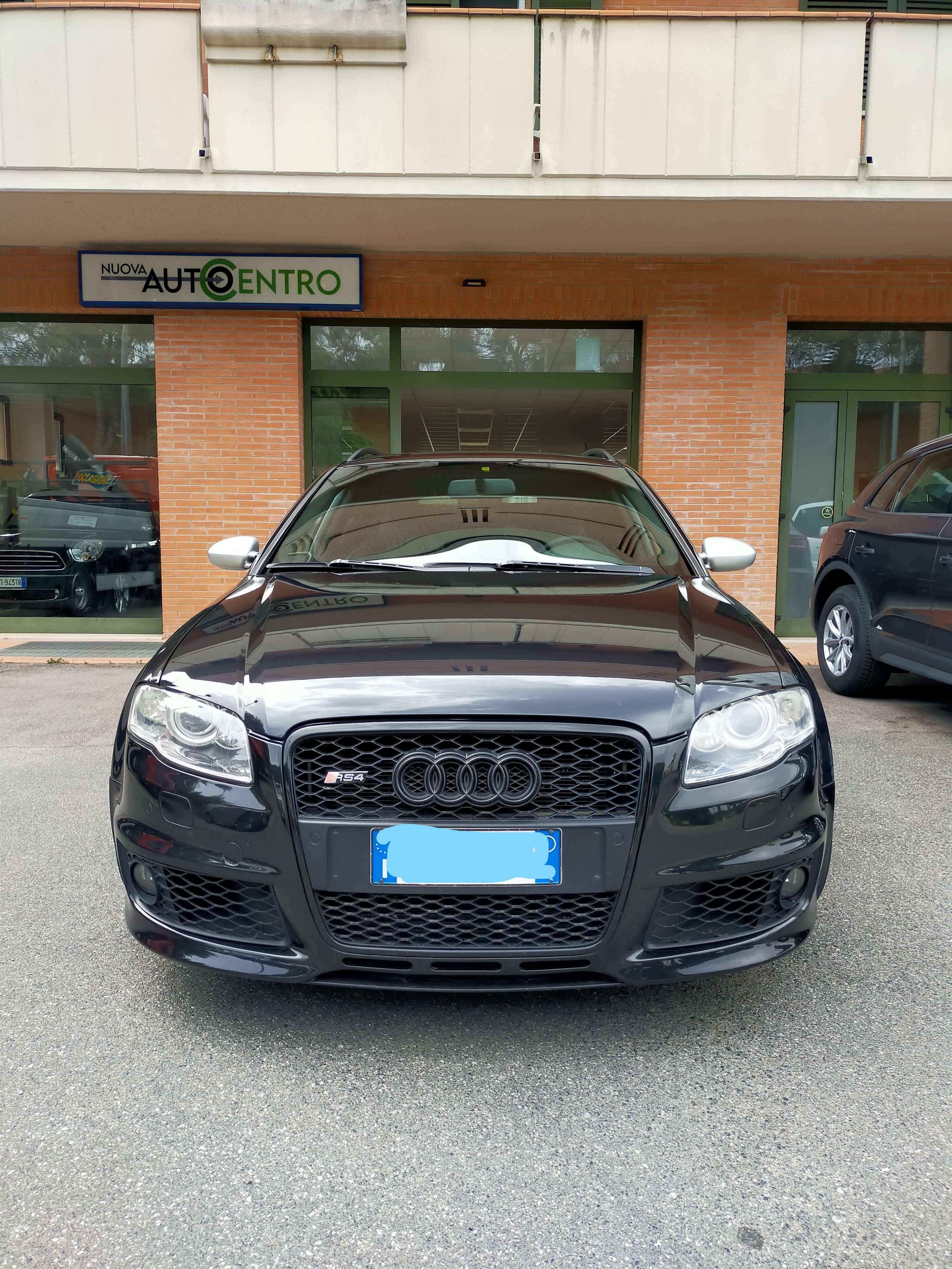 Audi RS4RS4 Avant 4.2 V8 quattro BLACK EDITION