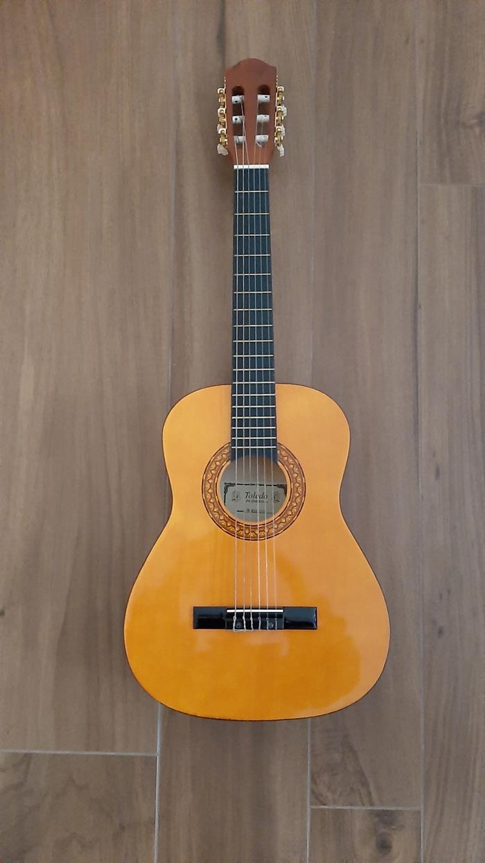 CHITARRA BAMBINO MISURA 1/2