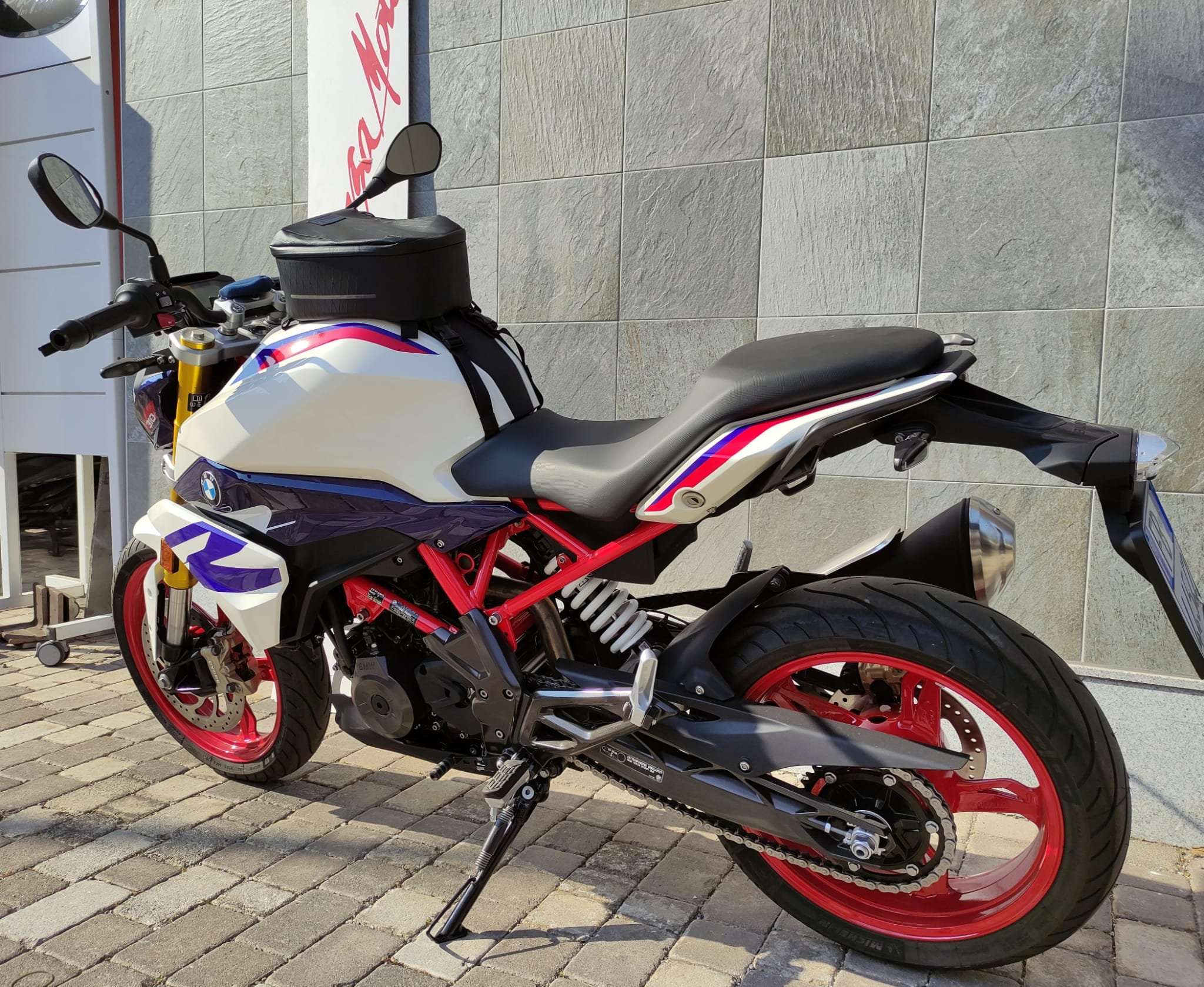 BMW G 310 R