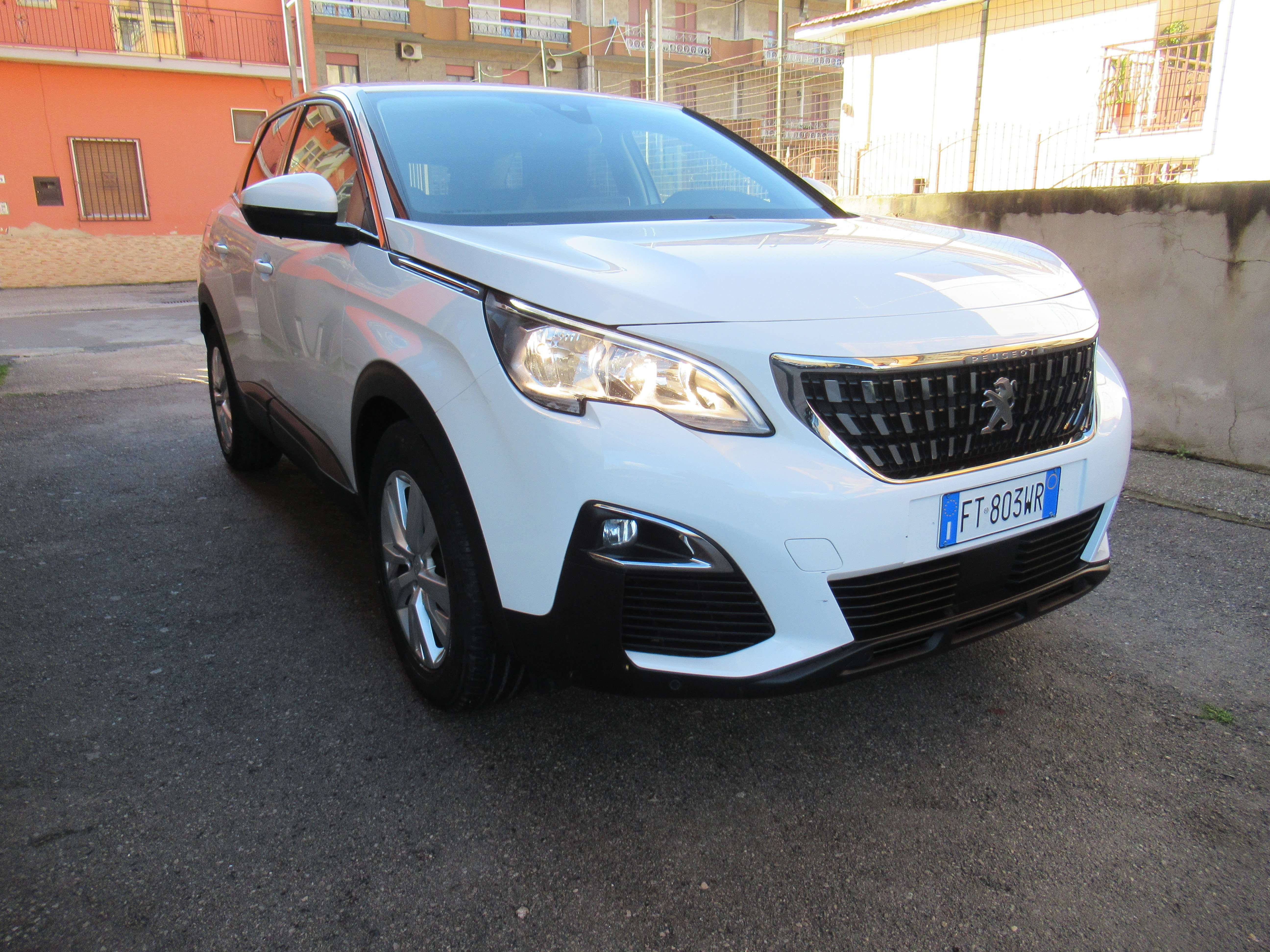 Peugeot 30083008 1.5 bluehdi 130 S&S BUSINESS COCPIT + NAVI