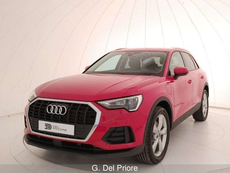 Audi Q345 TFSI e S tronic