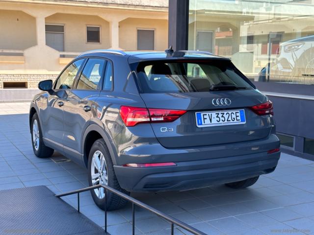 Audi q3 35 tdi s tronic business