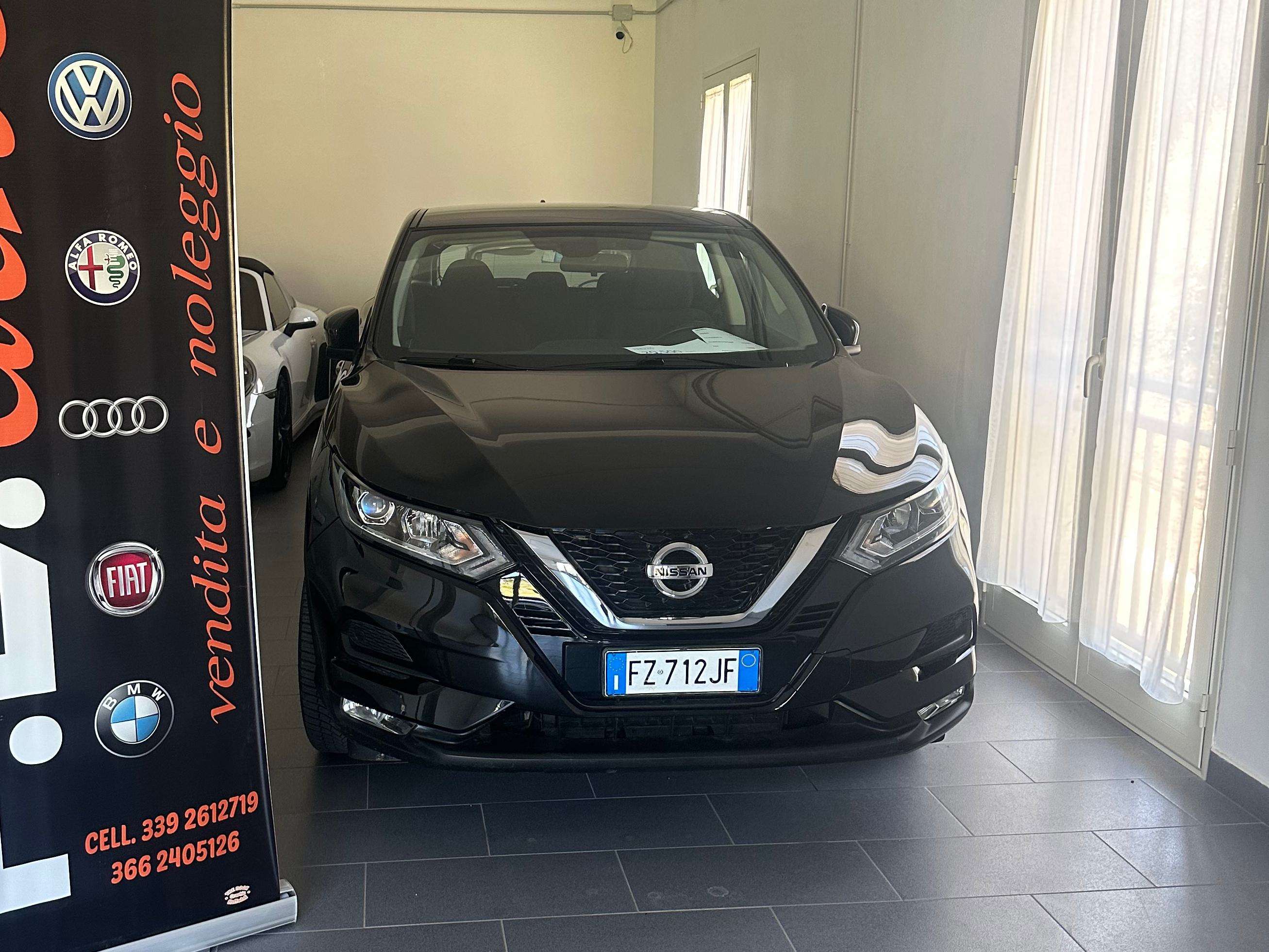 Nissan QashqaiQashqai 1.5 dci Business 115cv dct