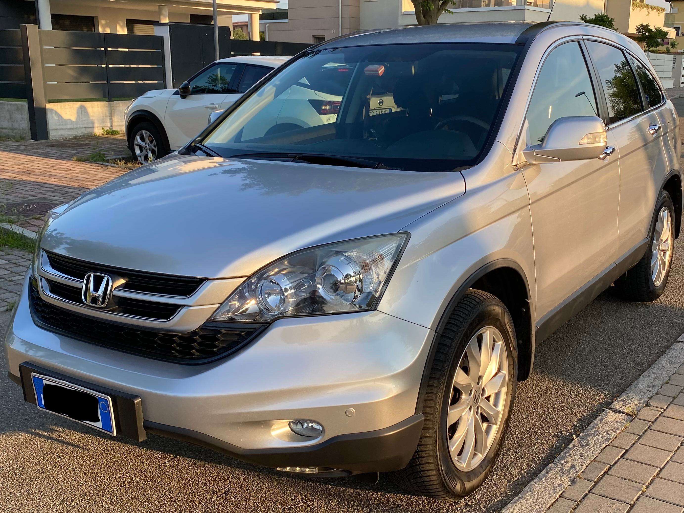 Honda CR-VCR-V III 2010 2.2 i-dtec Elegance LE byH