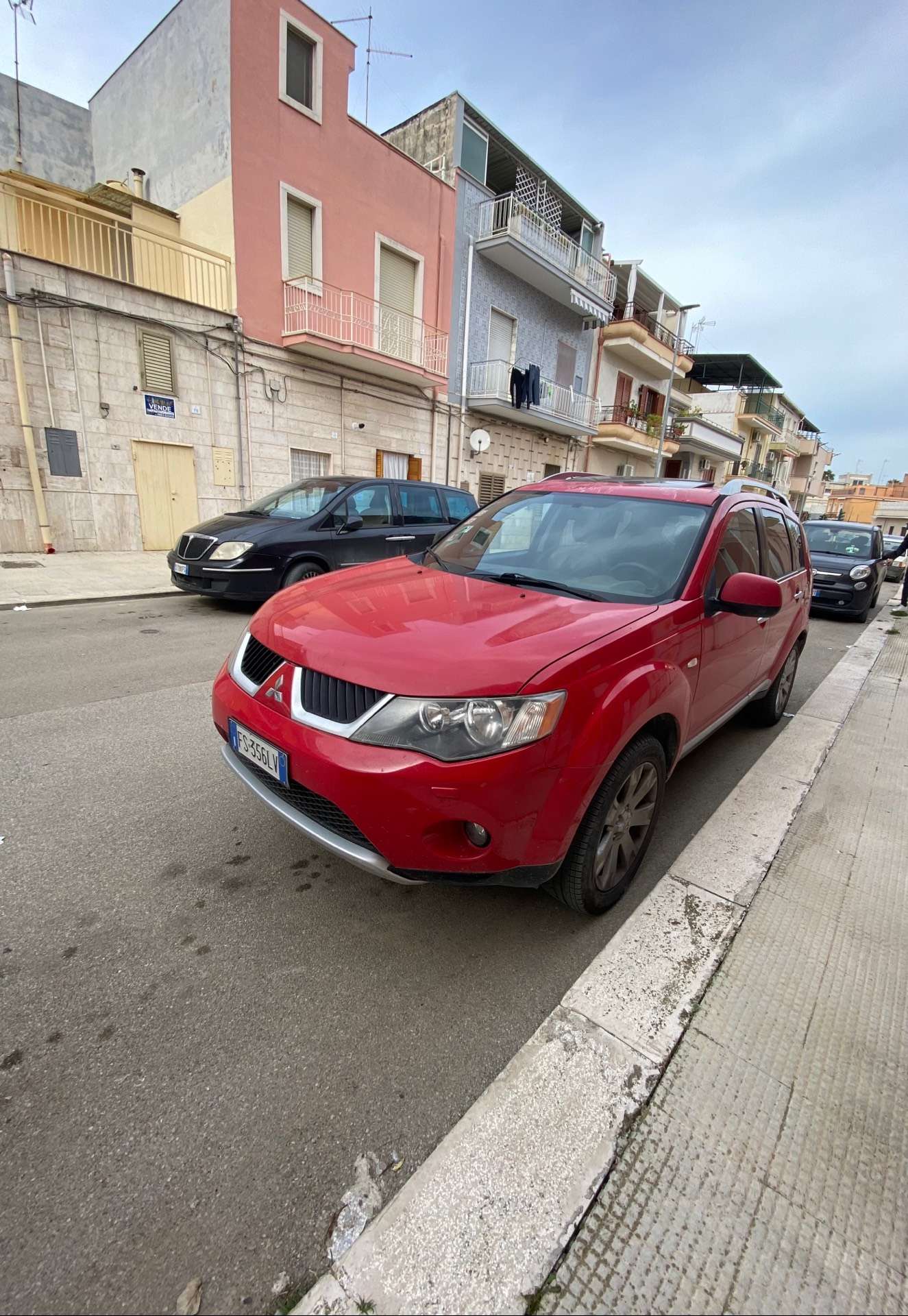 Mitsubishi Outlander2.0 di-d Instyle 7p.ti dpf