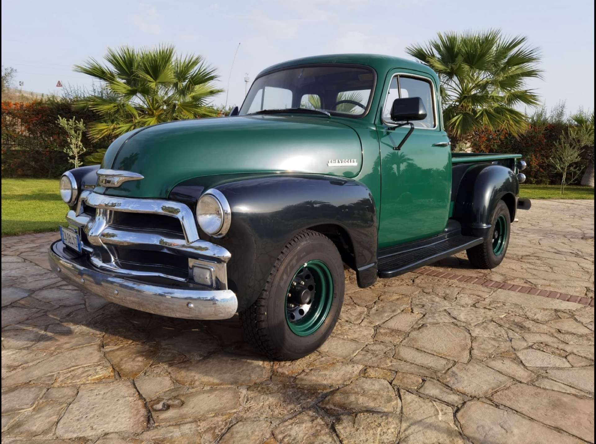 Chevrolet SUV PICKUP CLASSIC VEHICLE