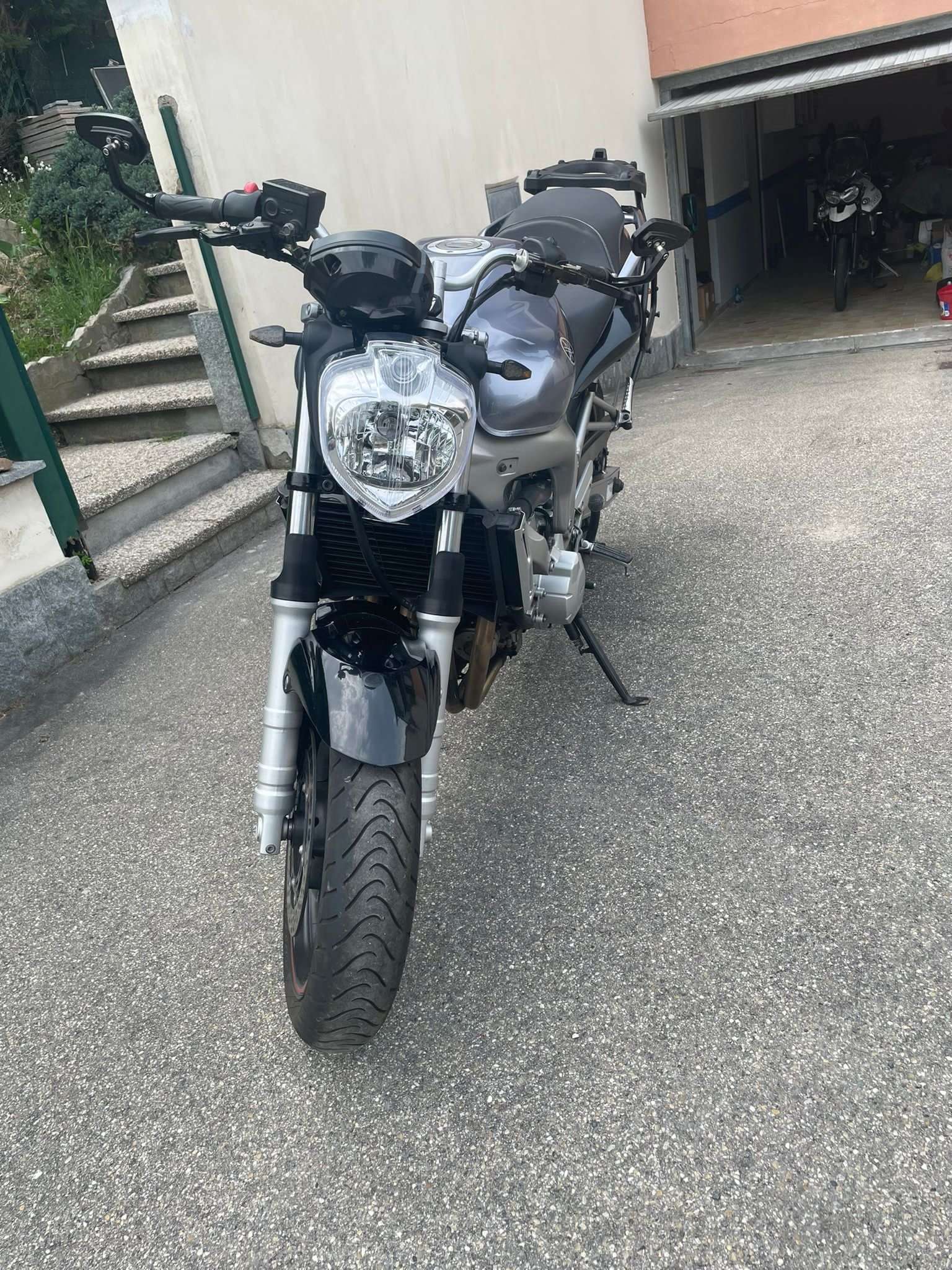 Yamaha FZ 6