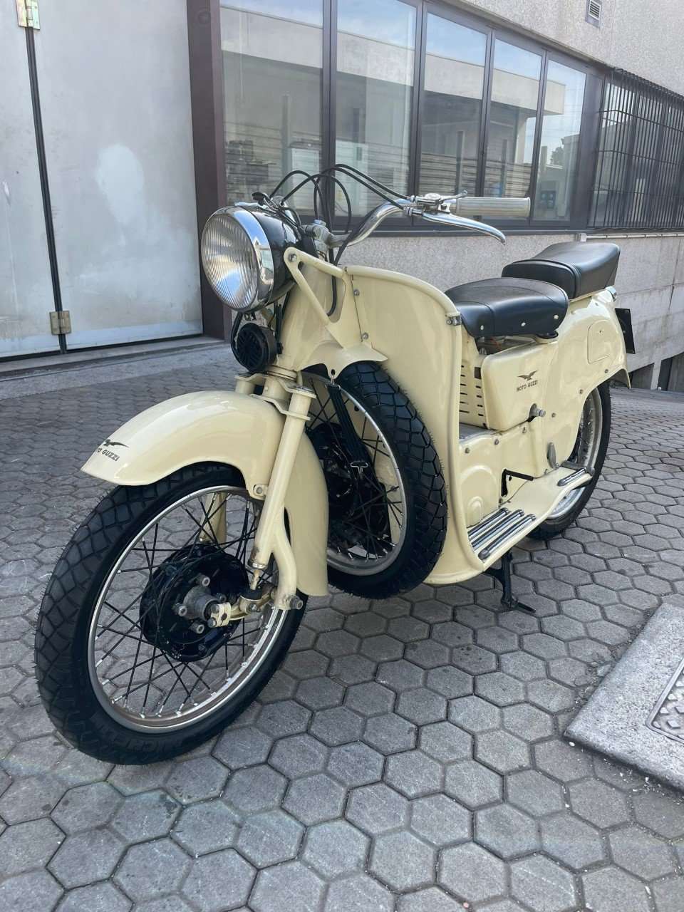 Moto Guzzi Galletto192 TARGA E LIBRETTO ORIGINALI Iscritto ASI