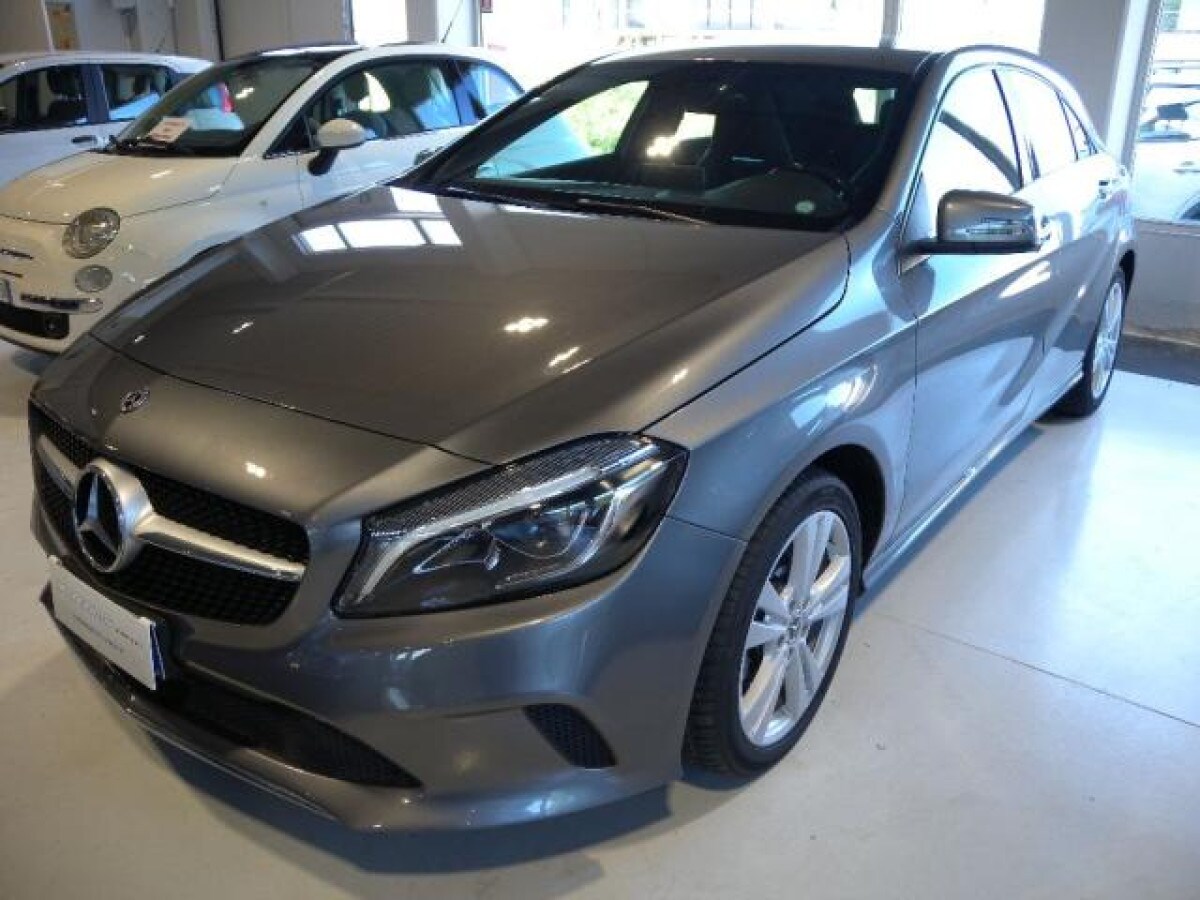 MERCEDES Classe A (W176) A 180 d Automatic Sport