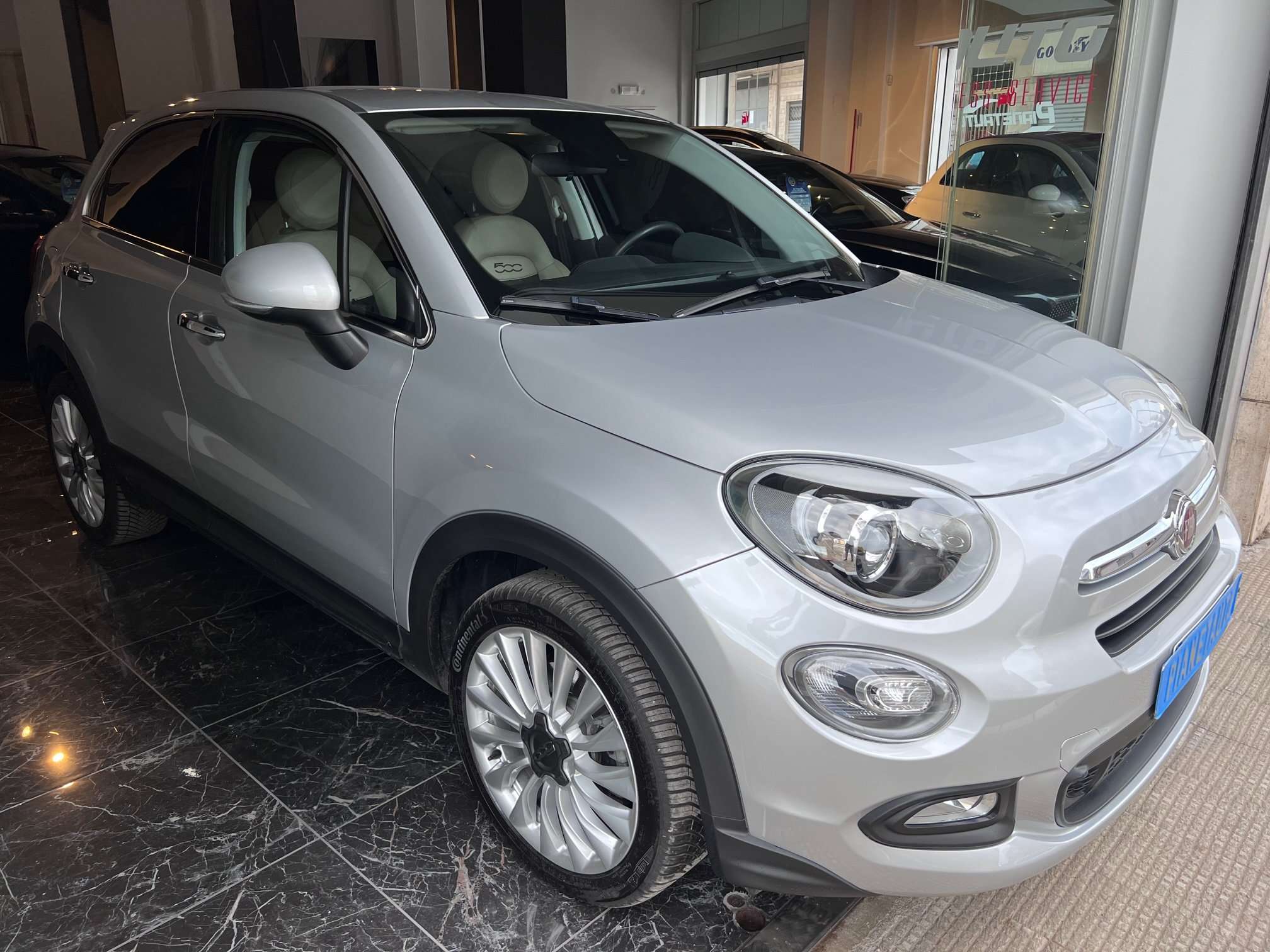 Fiat 500X1.6 mjt Lounge 4x2 120cv NAVI/PELLE/18"/XENON