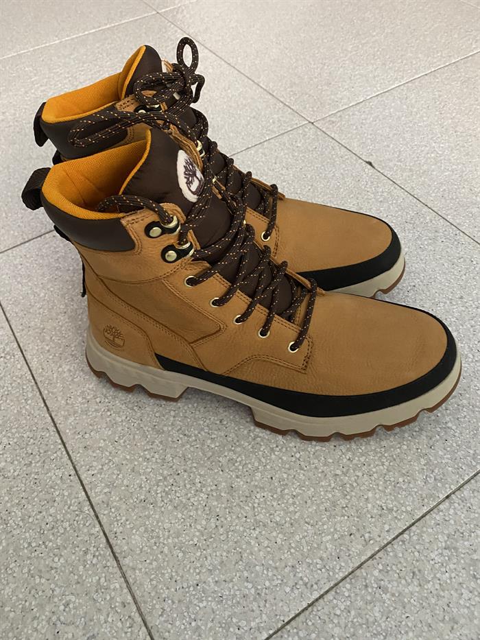 TIMBERLAND BOOT