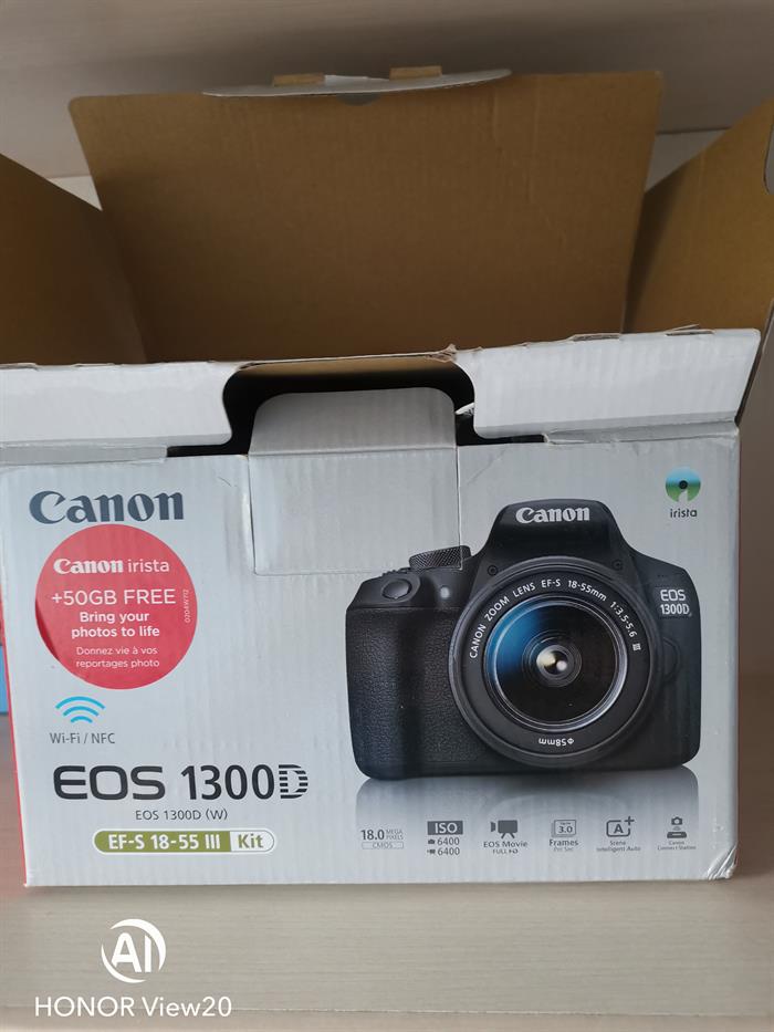 CANON EOS 1300 D