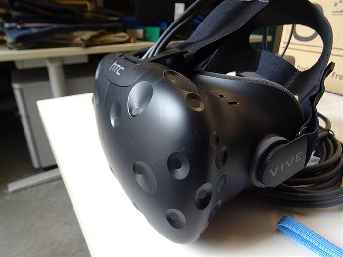 HTC VIVE VR HEADSET CASCO REALTÀ VIRTUALE