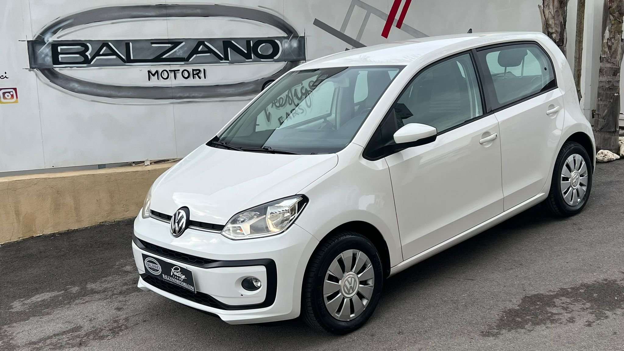 Volkswagen up!5p 1.0 eco High 68cv