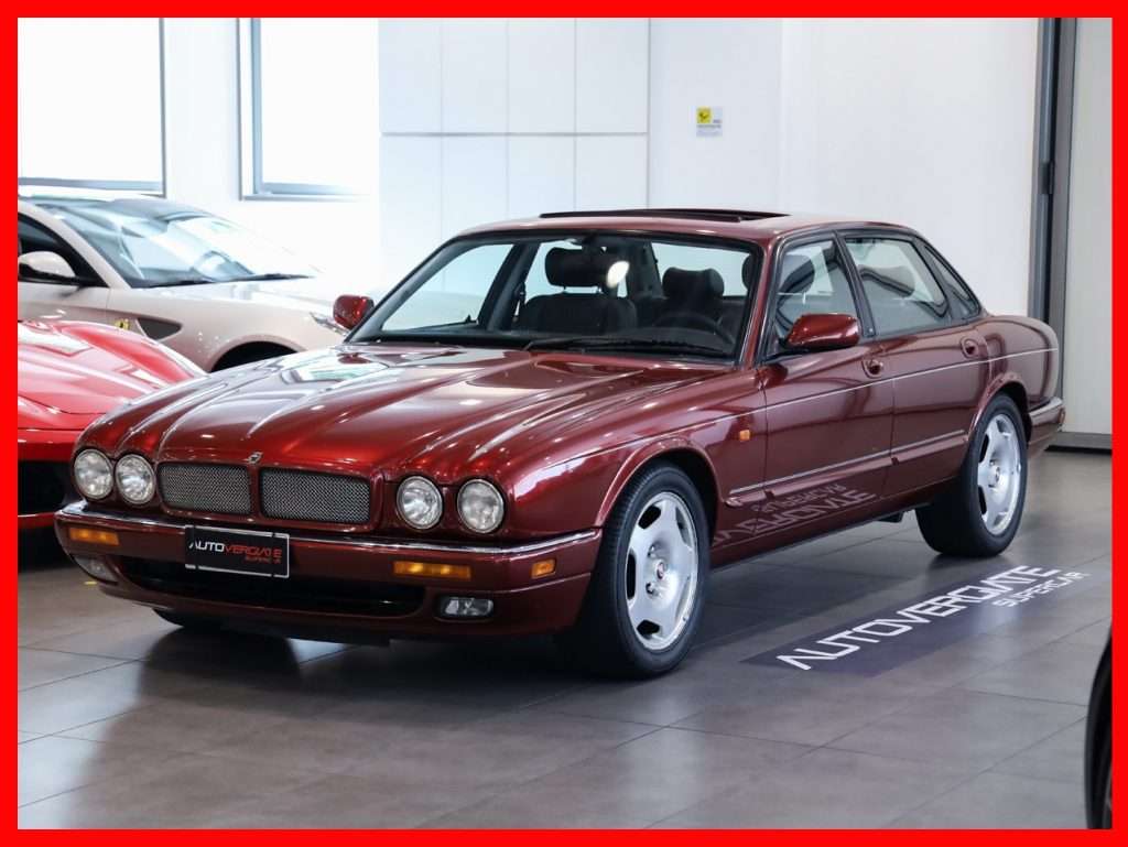 Jaguar XJR4.0 cat ITALIANA - SERVICE BOOK - TAGLIANDATA