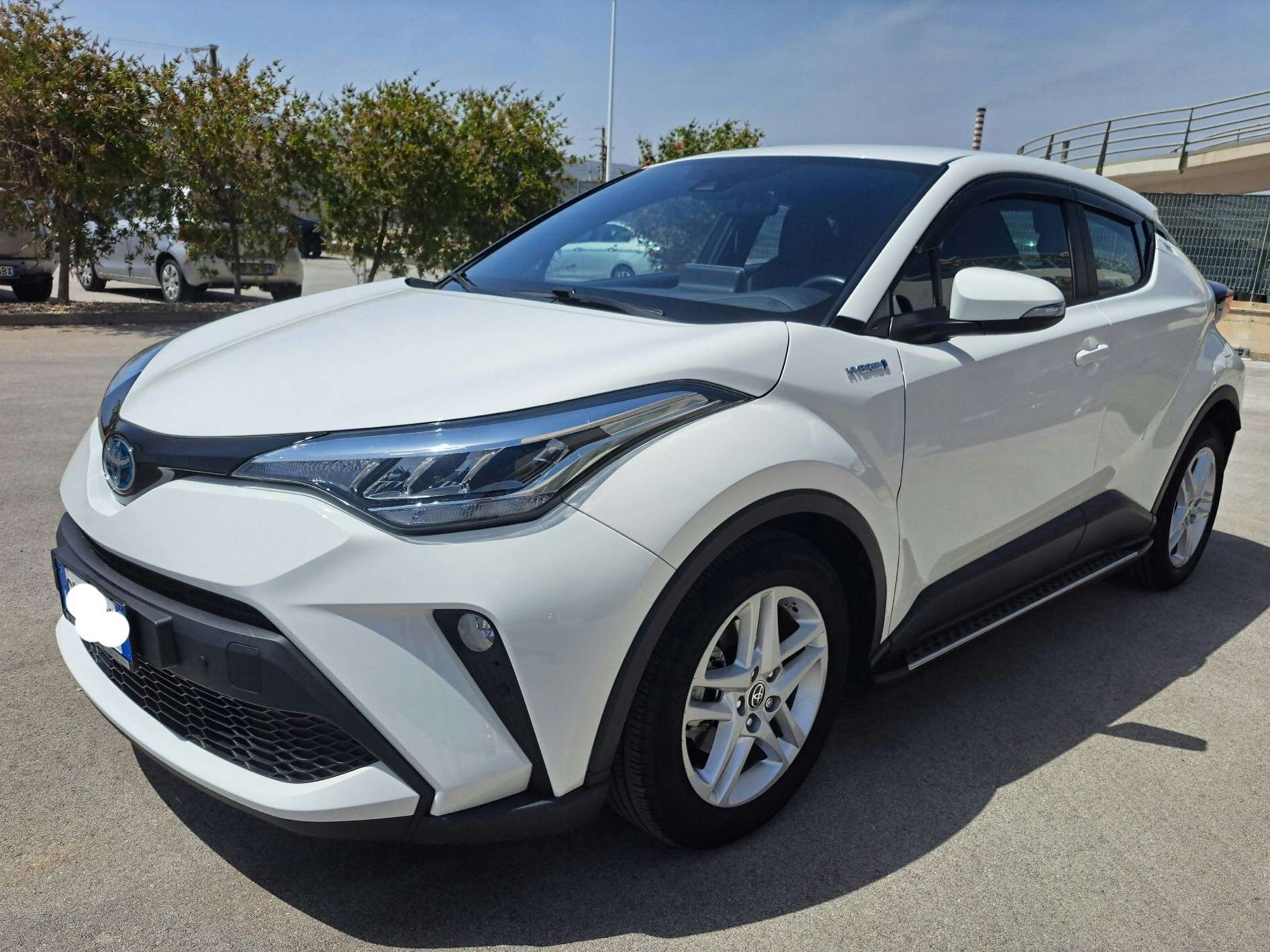 Toyota C-HR1.8h Active e-cvt