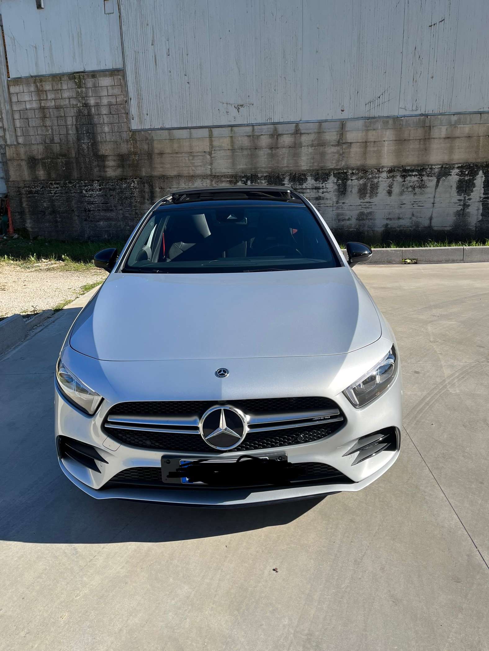 Mercedes-Benz A 35 AMGAmg