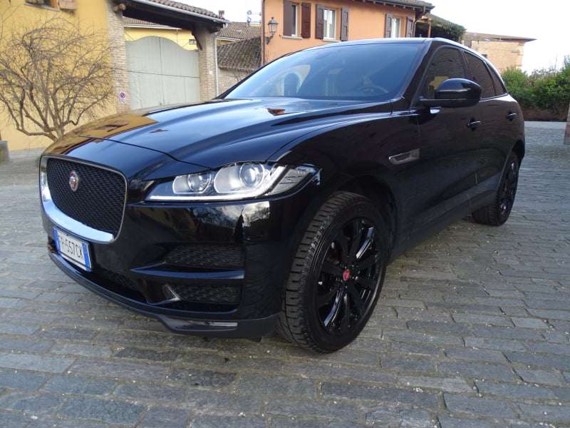 Jaguar F-Pace2.0 D 180 CV AWD aut. Pure