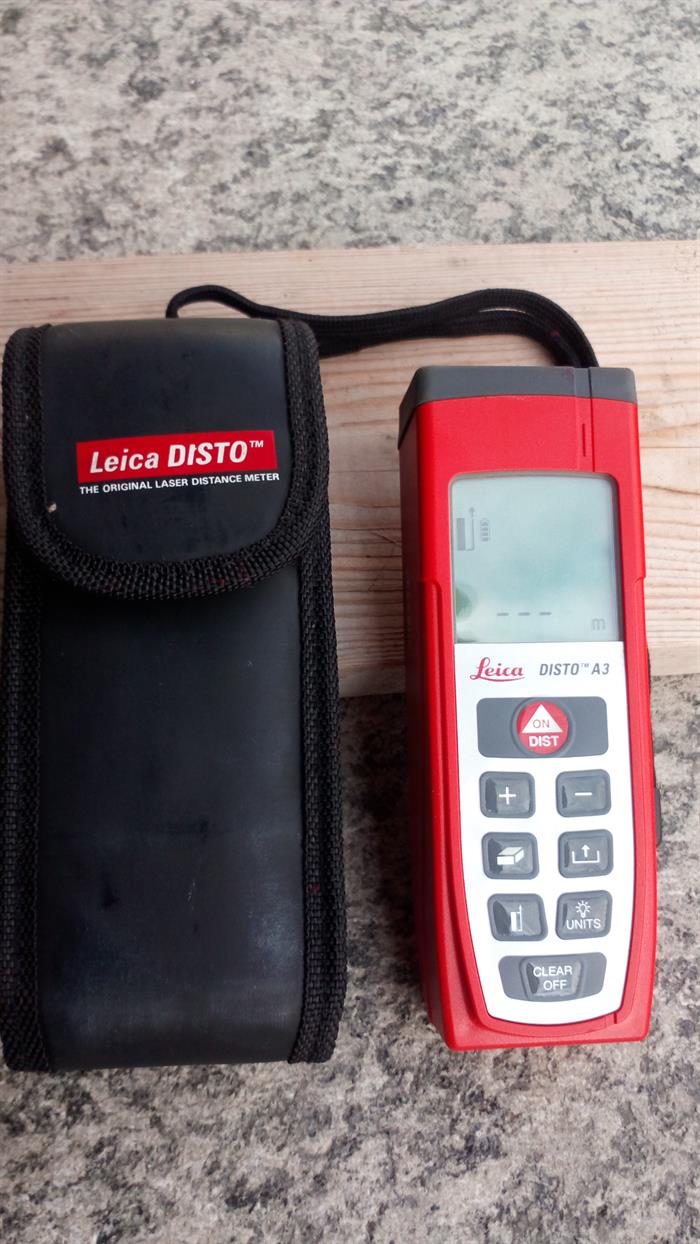 MISURATORE LASER LEICA DISTO A 3